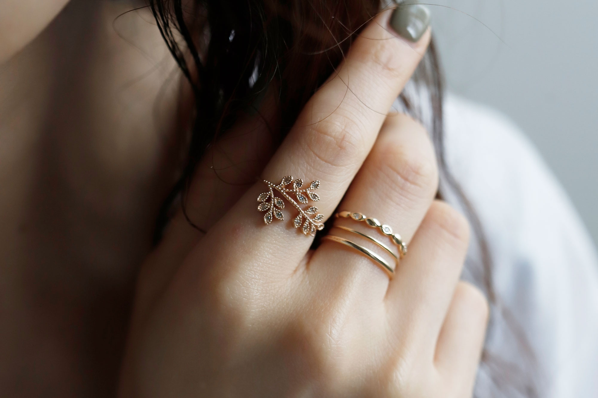 2022-23 AW collection【 Nocturnal Moon 】おすすめアイテムをご紹介。 | 株式会社サンポークリエイト 公式サイト（アネモネ・シエナ）